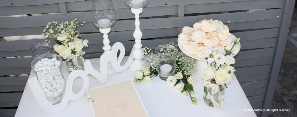 Pure White Wedding Decoration